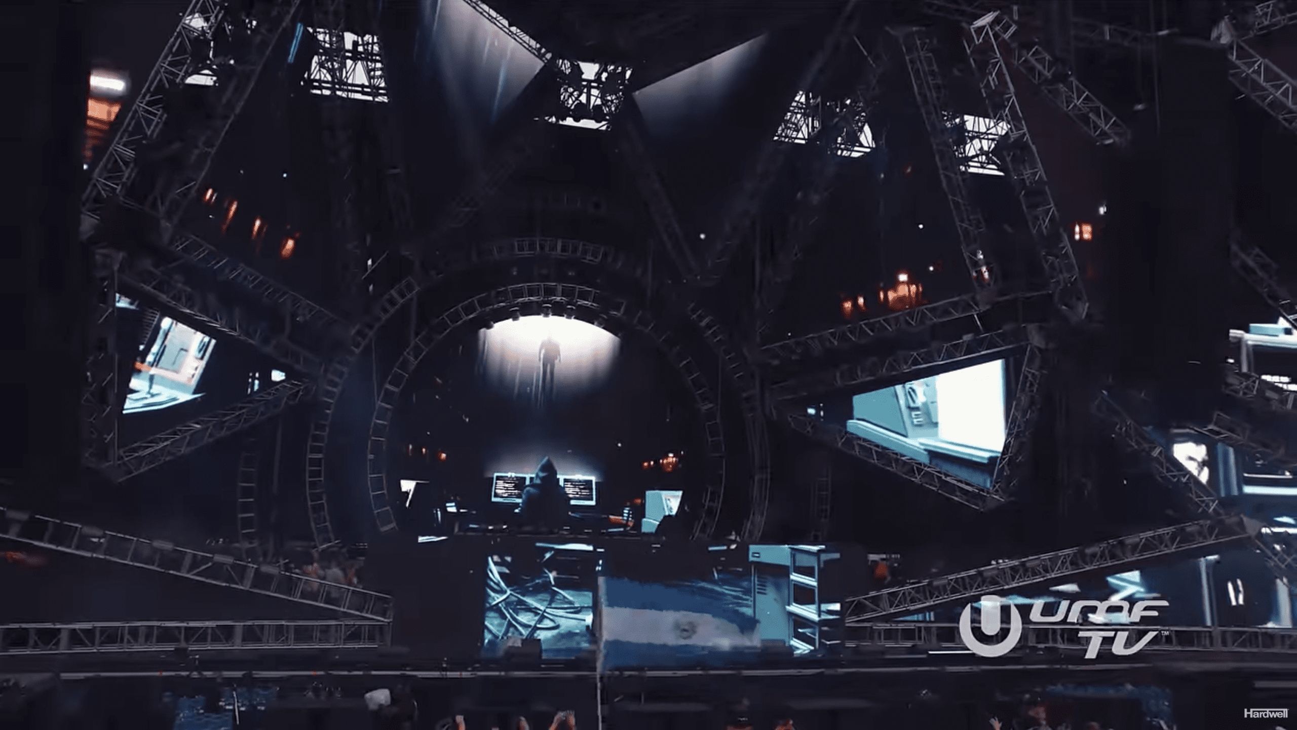 Hardwell Live at Ultra Music Festival 2024 in Miami - Full Set